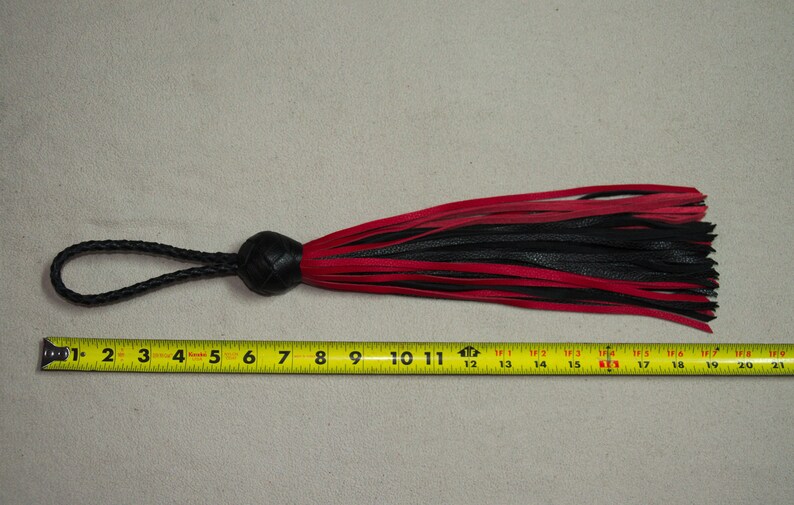 Flogger LOOP Premium Leather 58 Tails. | Etsy