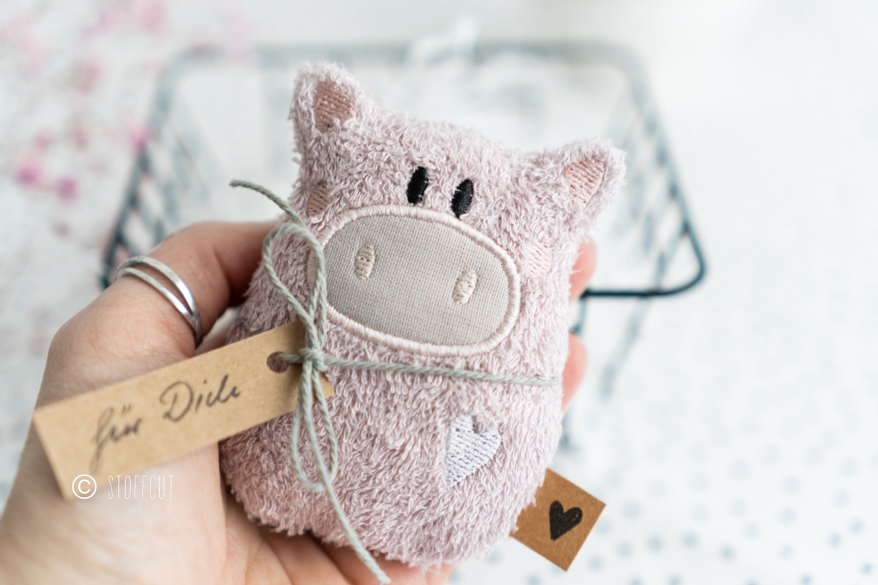 Stickdatei ITH Glücksschwein 10x10 4x4 - Etsy Schweiz