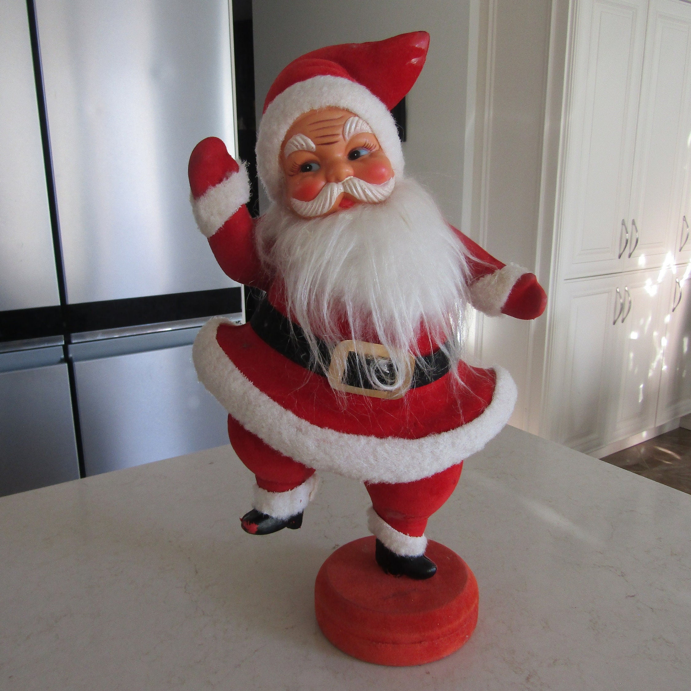 Santa Dancing