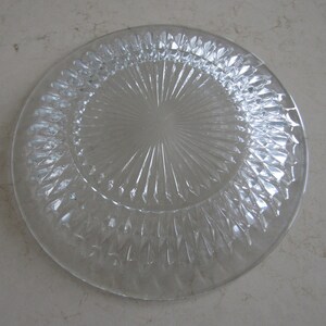 Vintage Indiana Glass Diamond Point Luncheon Plates - Etsy