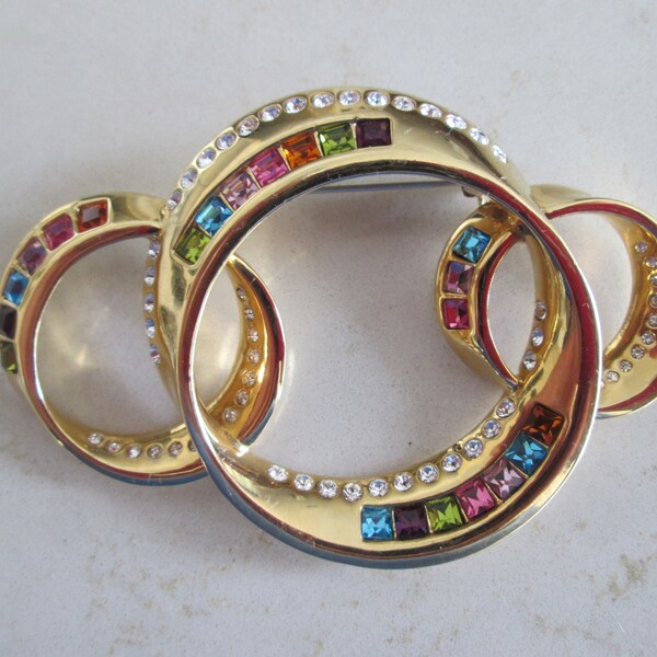 Butler Brooch - Etsy