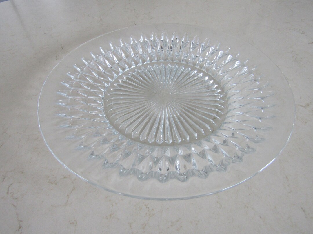 Vintage Indiana Glass Diamond Point Luncheon Plates - Etsy