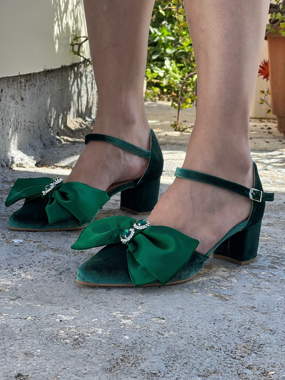 Emerald Green Velvet Block Heels, Handmade Satin Bow Heels, Green Pumps ...