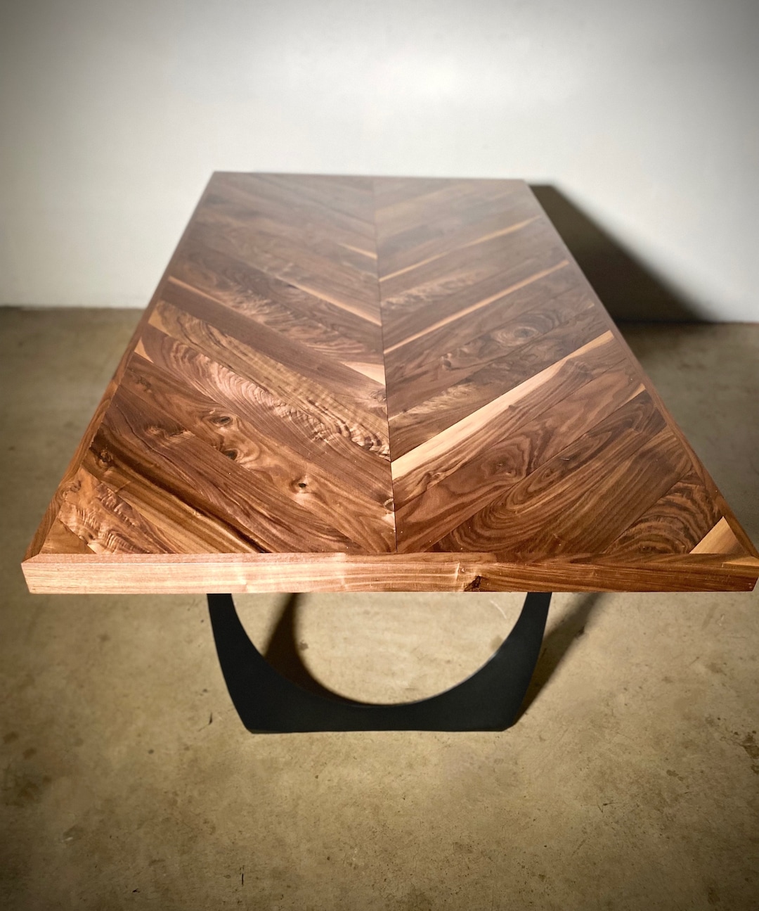 Chevron Dining Table,walnut, Herringbone Dining Table, Metal Legs, Wood ...