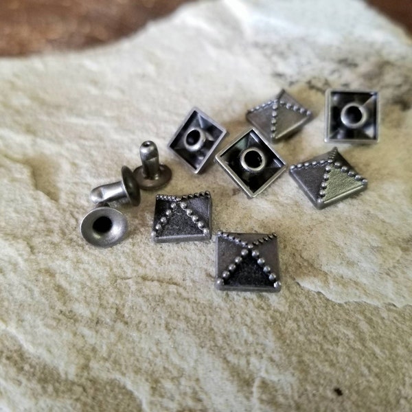 Pyramid Stud Rivet - Etsy