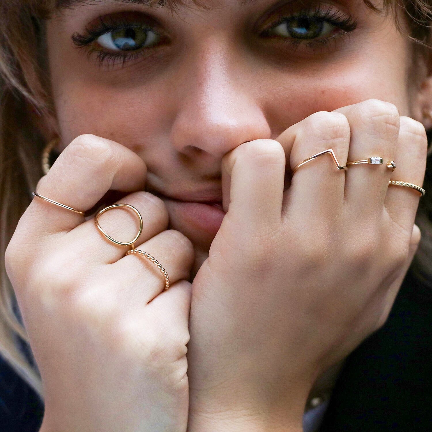 Circle gold ring Outline circle curve ring Oval ring | Etsy