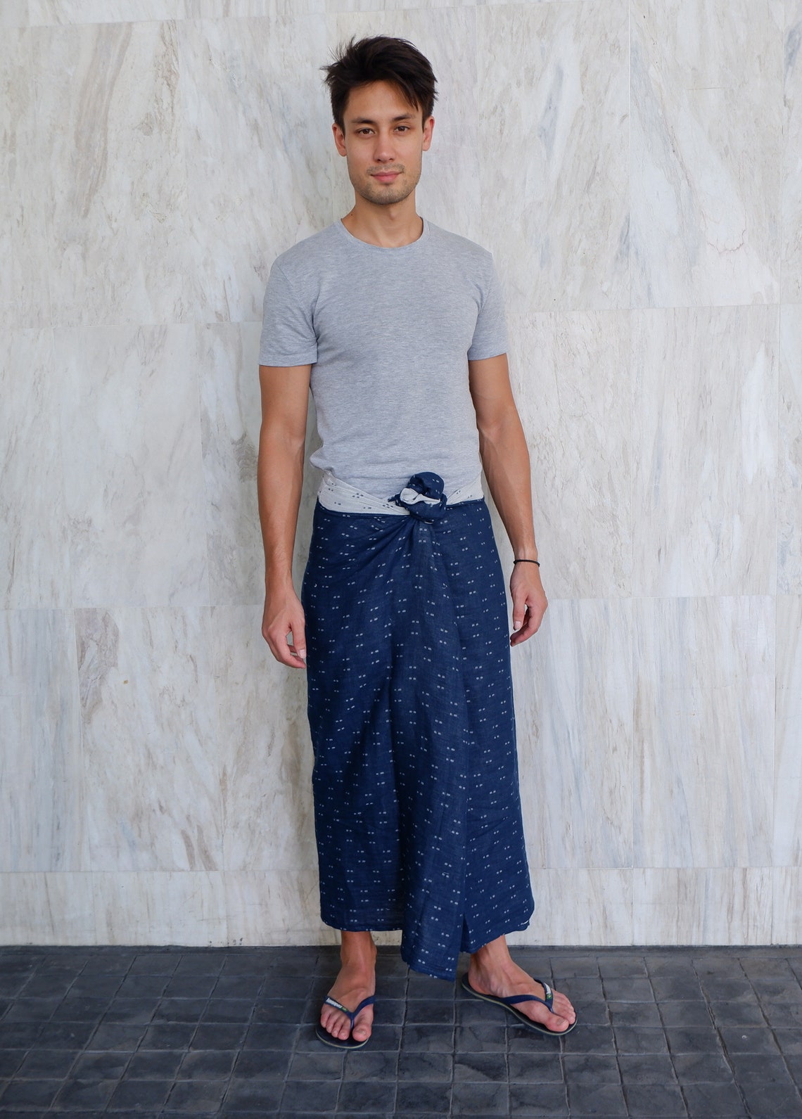 Longyi Dress for Men Stylish Beach Sarong sleek Minimalist - Etsy UK