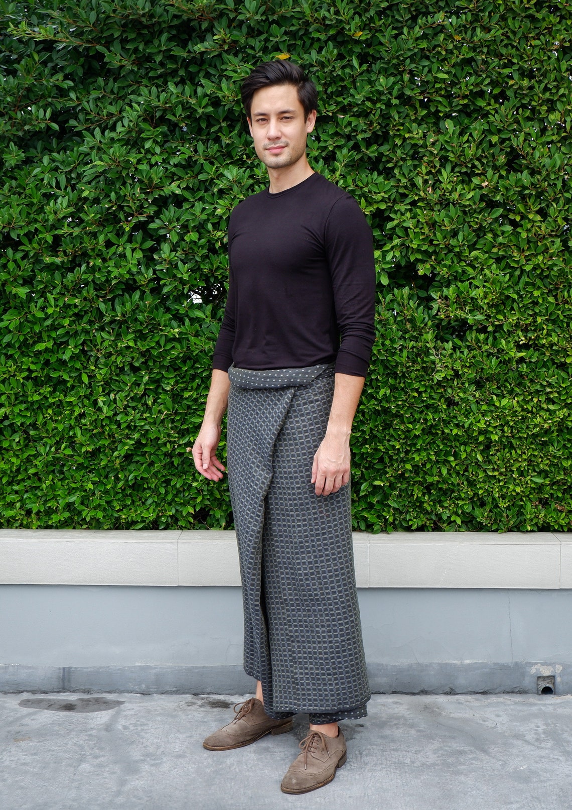 Longyi dress for men Stylish beach sarong Comfy minimalist | Etsy