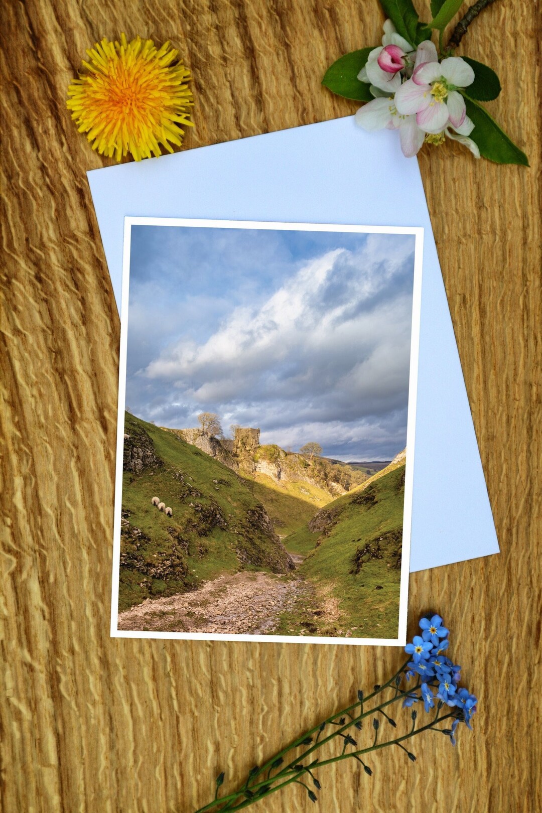 Cave Dale, Castleton - Peak District Greetings Card 5"x7" and Canvas ...
