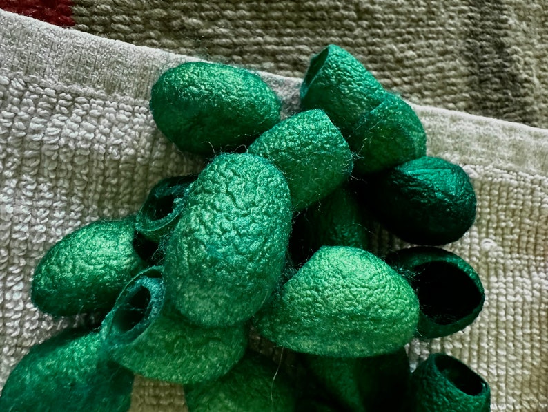 Hand Dyed Silk Cocoons - Etsy