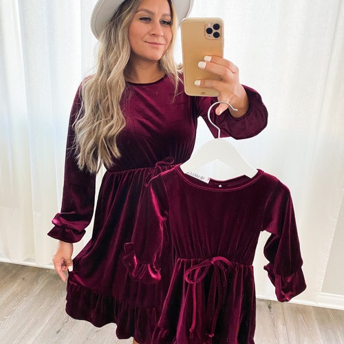 HUNTER Green JOLLY DRESSES mommy and Me Matching Outfits - Etsy