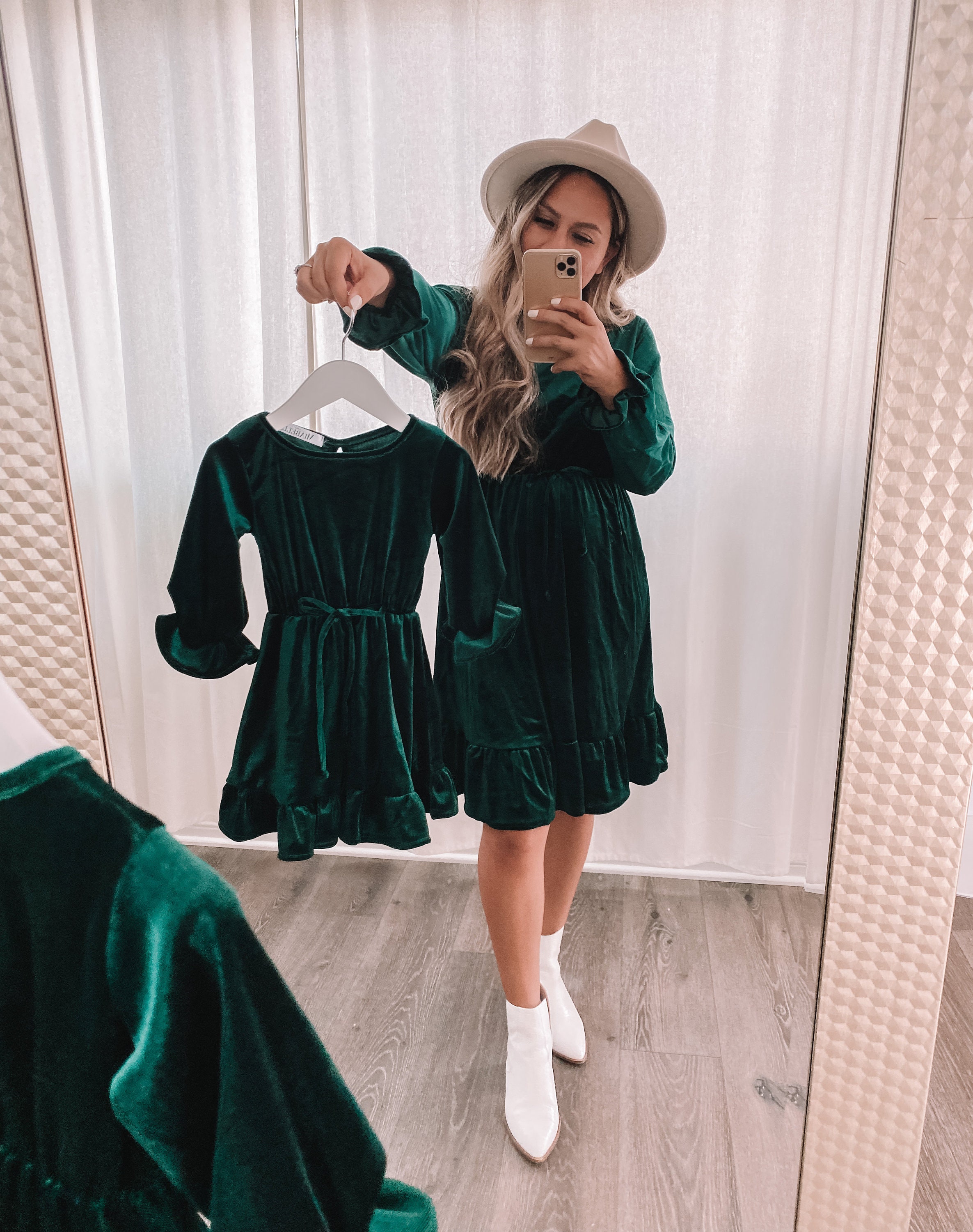HUNTER Green JOLLY DRESSES mommy and Me Matching Outfits - Etsy