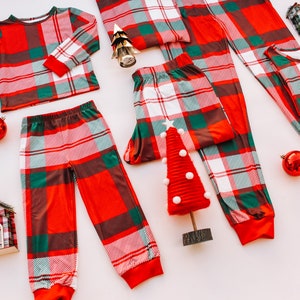 RED HOLIDAY PAJAMAS| Family Pajamas | Christmas Pajamas | Matching ...