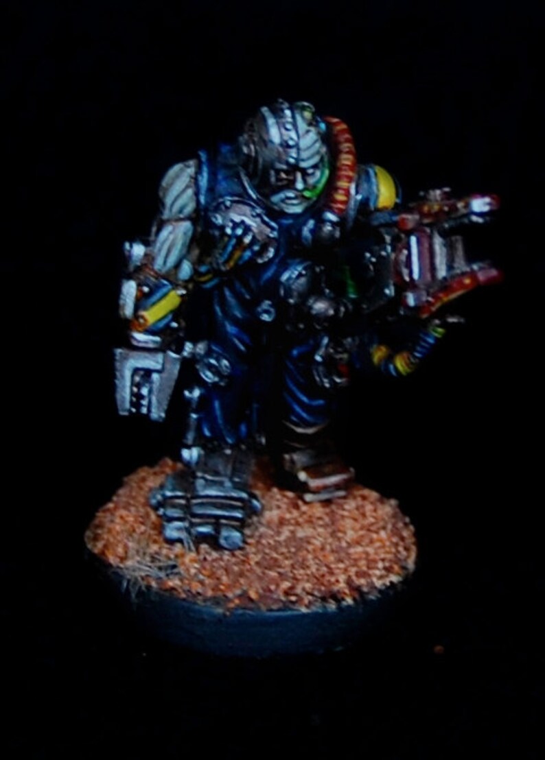 Warhammer 40K Servitors 3 METAL Minis PRO PAINTED | Etsy