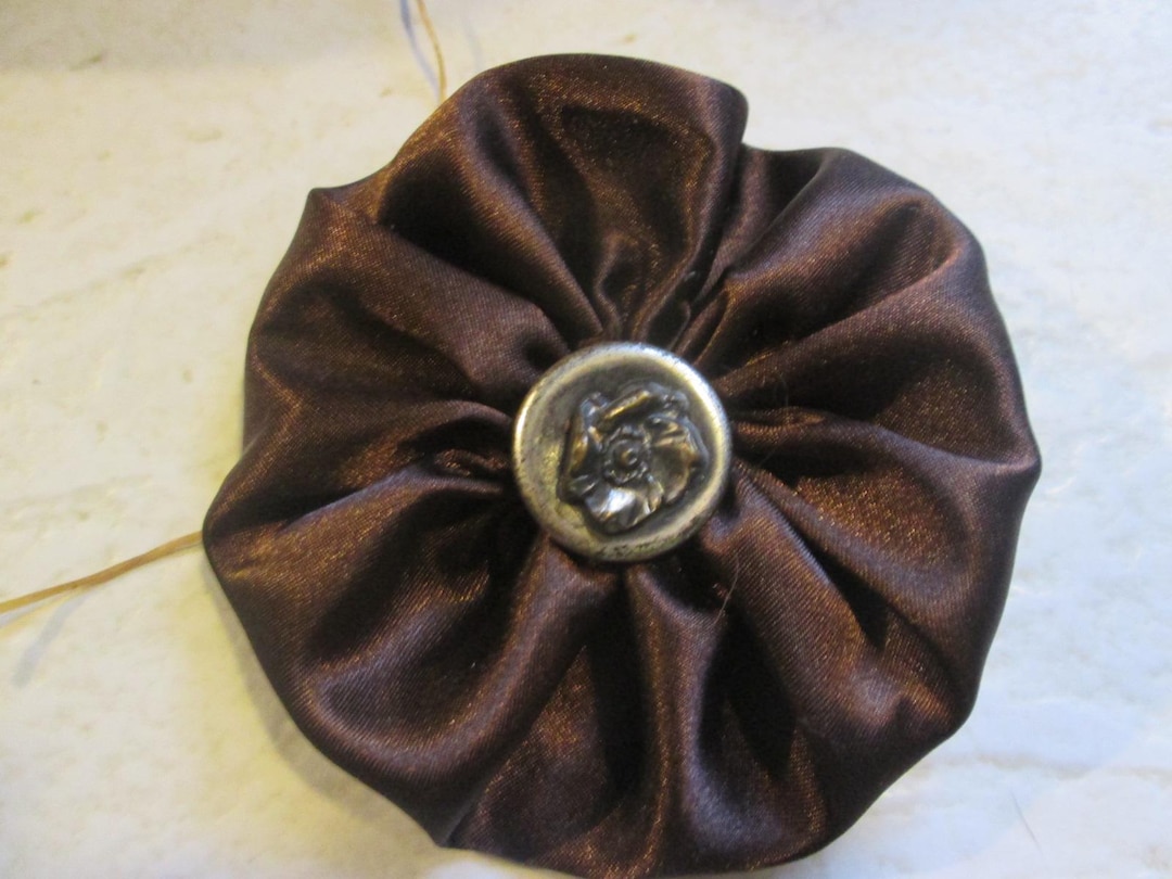 COLONIAL BROWN COCKADE 18th C Satin - Etsy