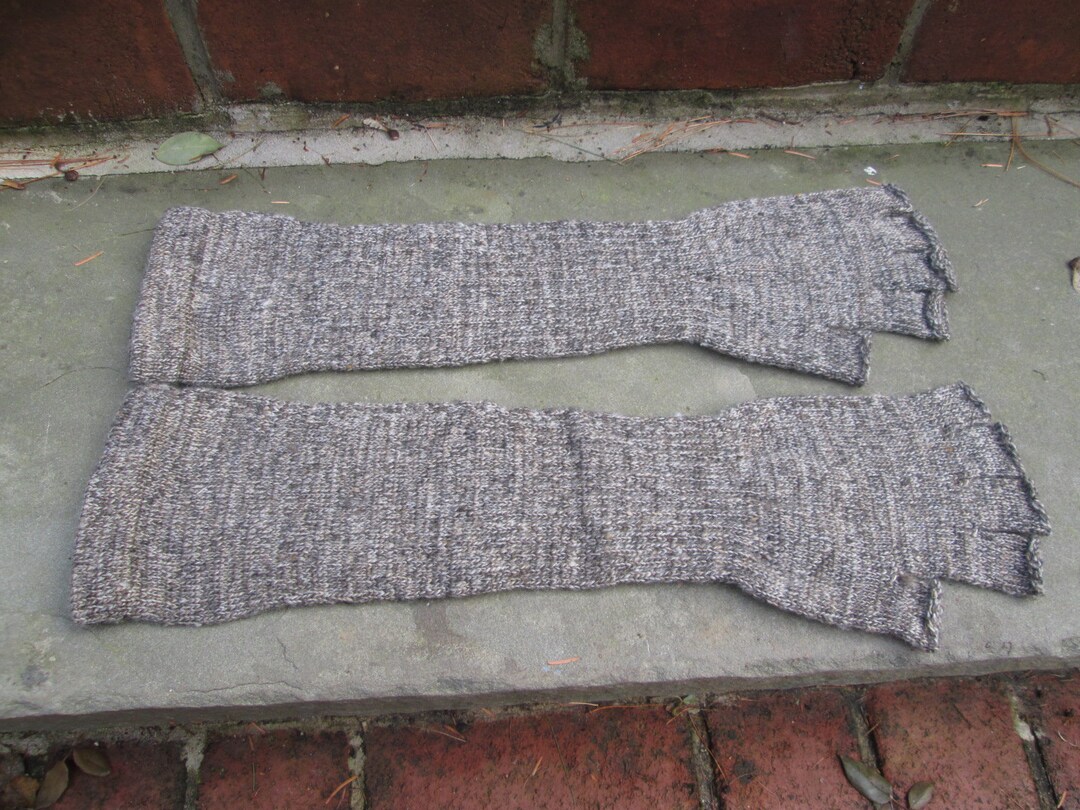 HEATHER ARM MITTS Colonial Wool - Etsy
