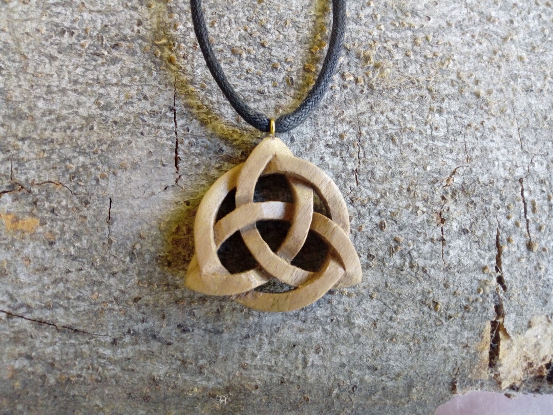 Celtic Knot Pendant in Walnut, Tyrone Knot Pendant, Celtic Knot ...