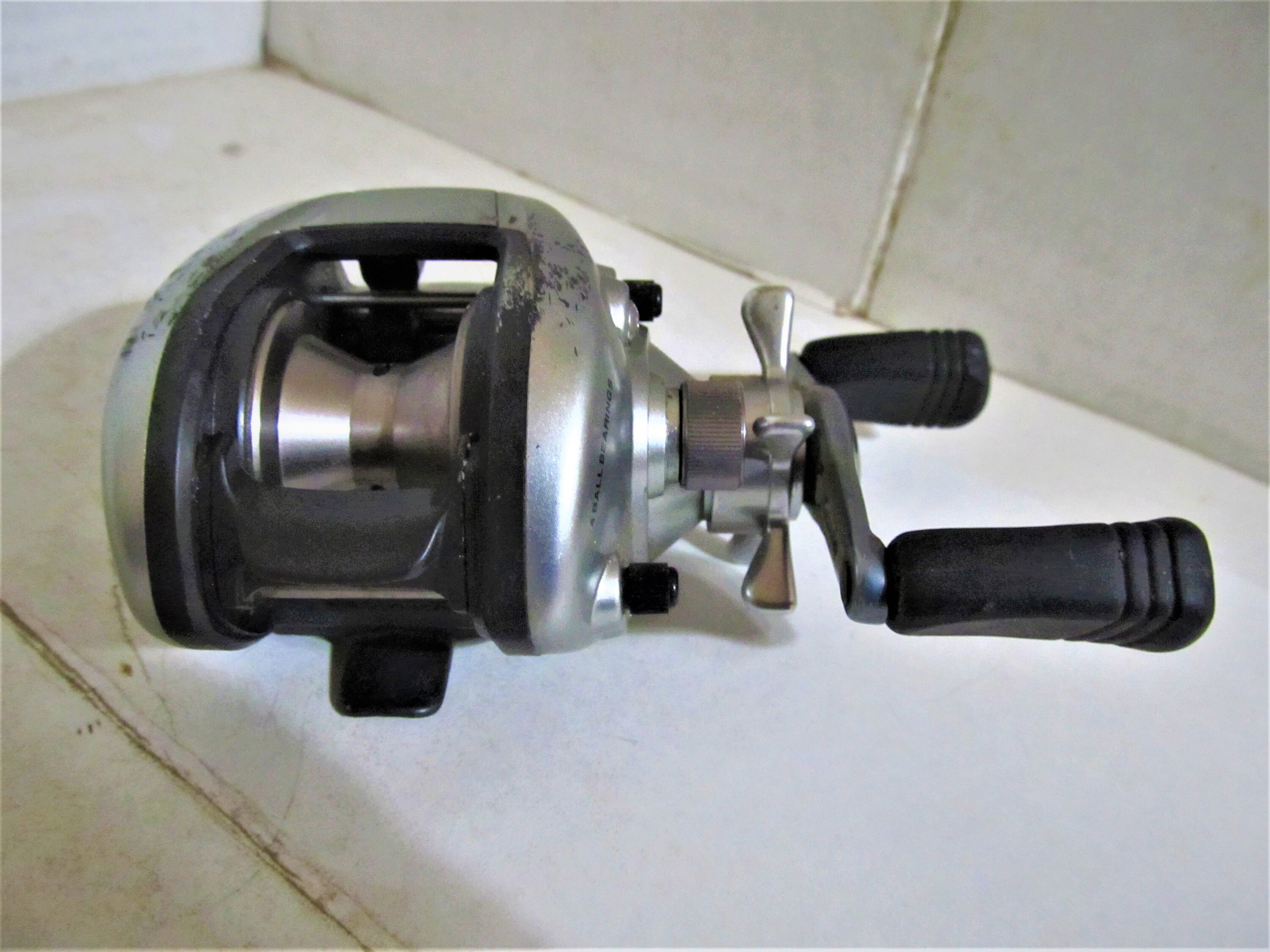Scheels " LTD-10 Low Profile " Baitcaster Fishing Reel - Etsy