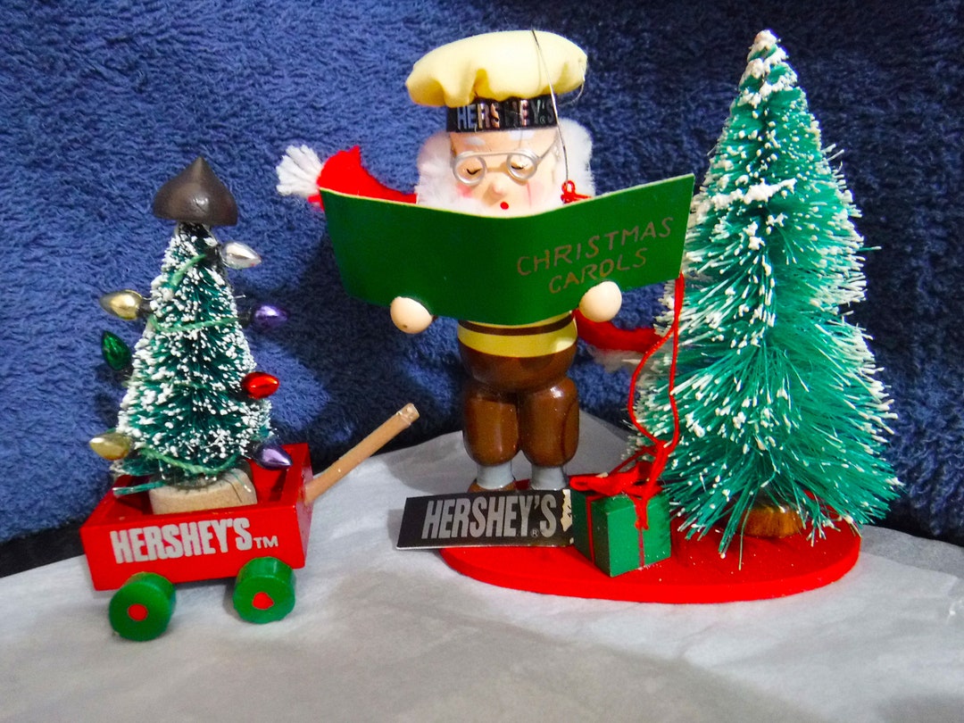 Kurt S Adler's Hershey's Chocolate World 1993 " Baker Elf Singing Carol ...
