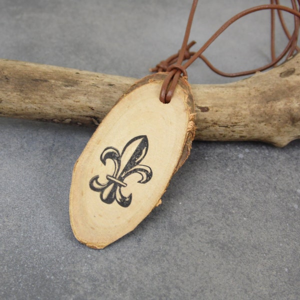 Wood Slice Necklace - Etsy