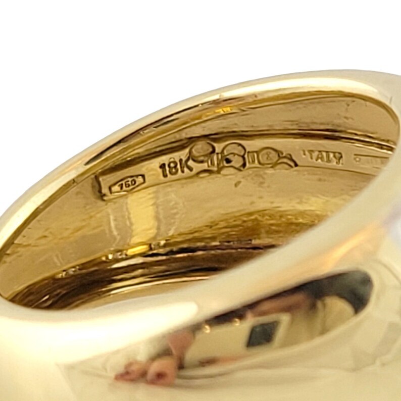 Vintage 18K Yellow Gold Diamond Rounded Edge Dome Ring Band Size 5.75 ...