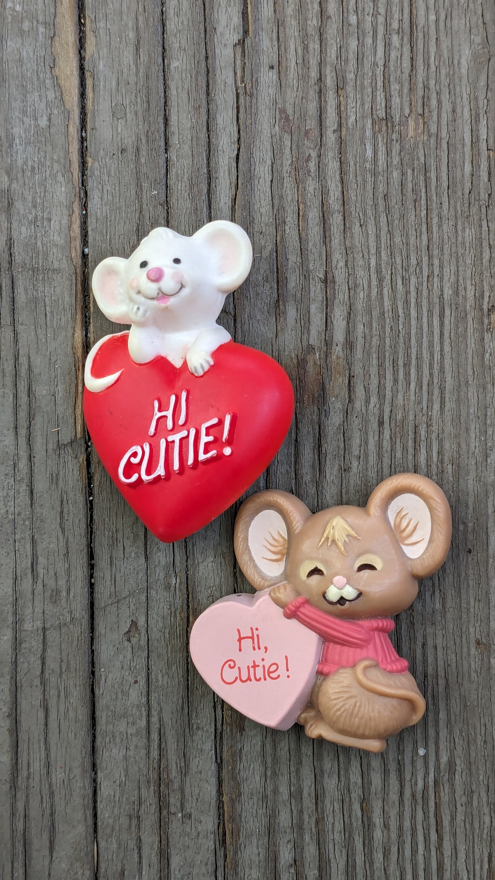 Vintage 1980s Valentine's Day Mouse Heart Pins, Set of Two, Vintage ...