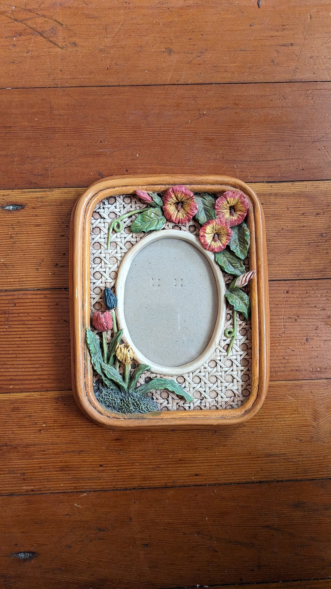 Vintage Flower and Wicker Rattan Picture Frame, Resin Frame, Kitschy ...