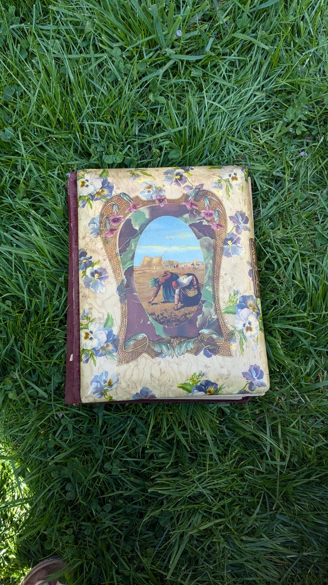 Antique Victorian Photo Album, Beautiful Details, Gold Edged Pages and ...