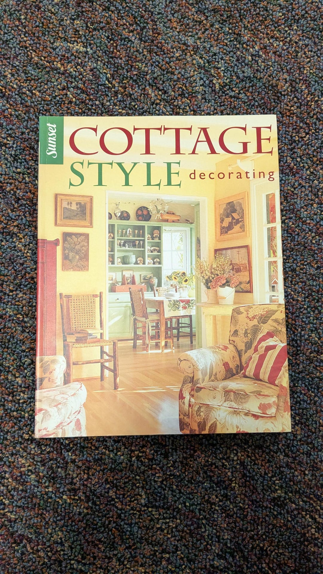 Vintage Cottage Style Decorating Reference Book, Published by Sunset ...