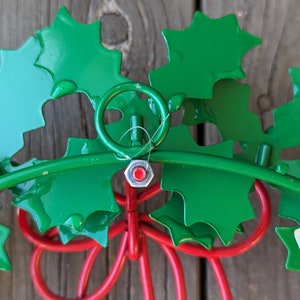 Vintage Metal Holly and Musical Instrument Holiday Wreath, Fun and ...