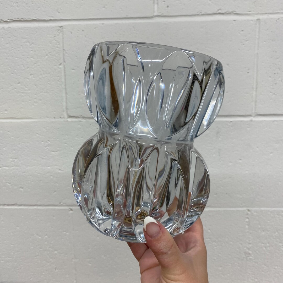 Mid Century Chunky Crystal Vase - Etsy
