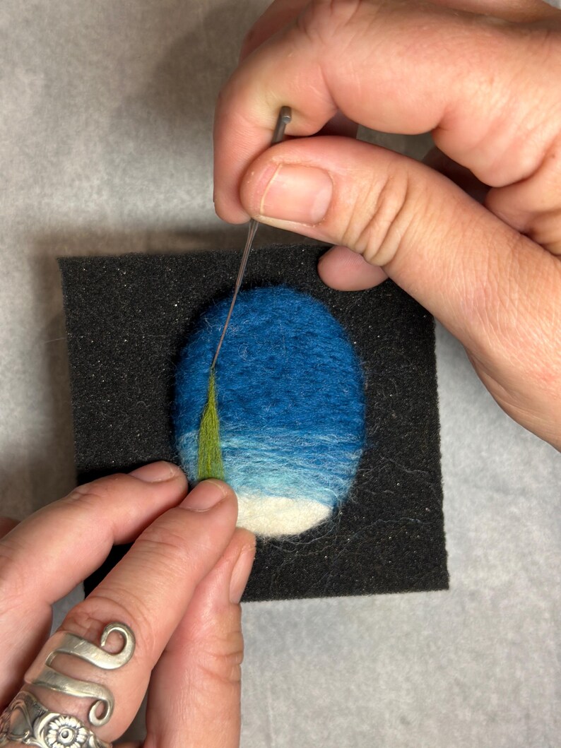 Easy Needle Felting Kit, Forest Winter Wonderland DIY Brooch Pin, Wool ...