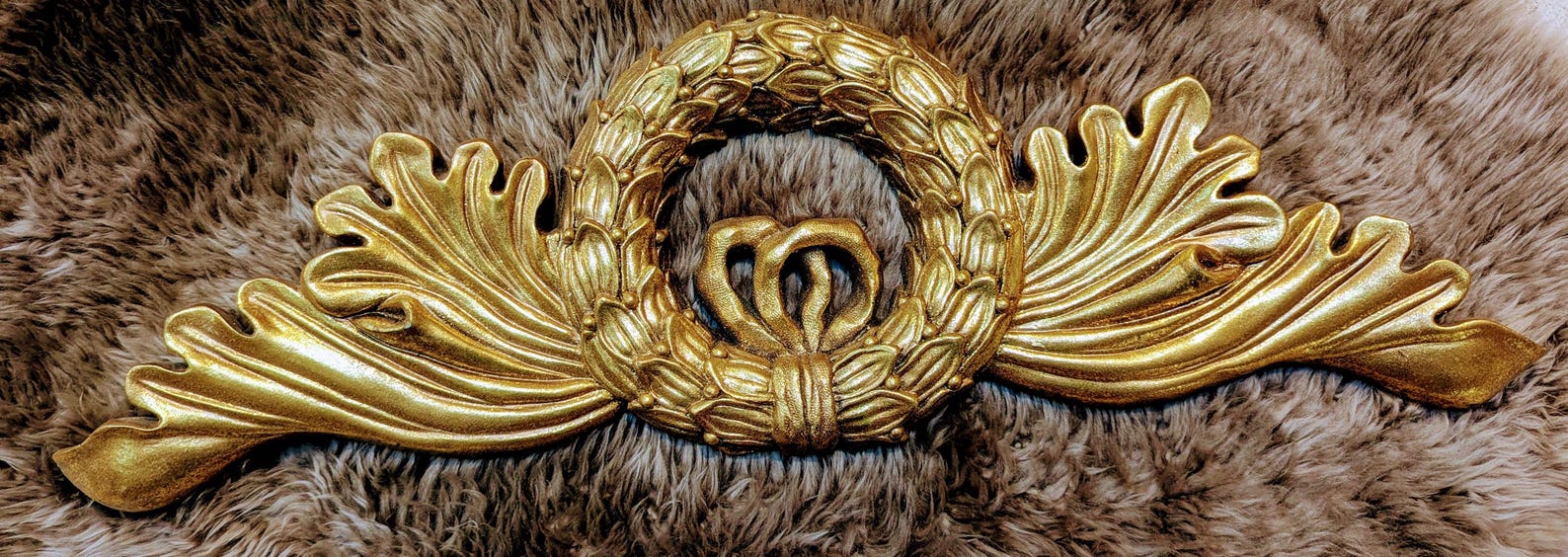 Vintage Pediment Gold Wreath Acanthus Leaf Above Door Above Window - Etsy