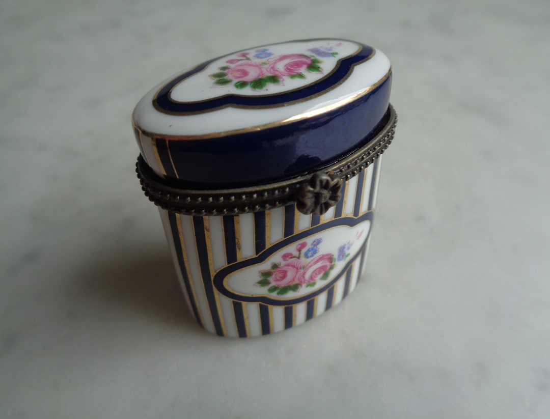 Porcelain Box, Collectible, Cigar Box in the Style of Sèvres, 19th ...