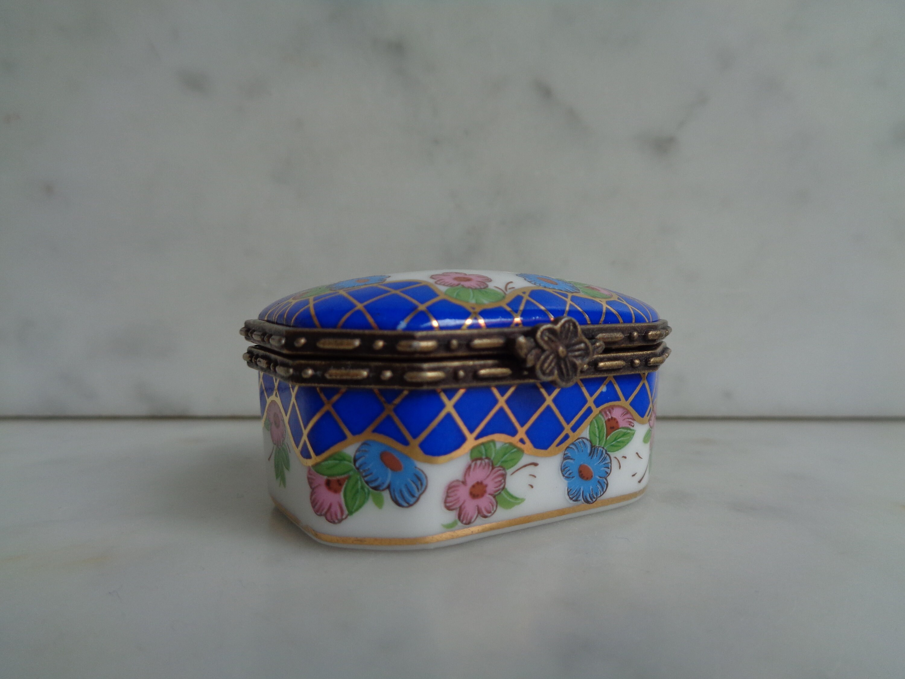 Porcelain Box Collection Miniature Jewelry Box in the Style - Etsy