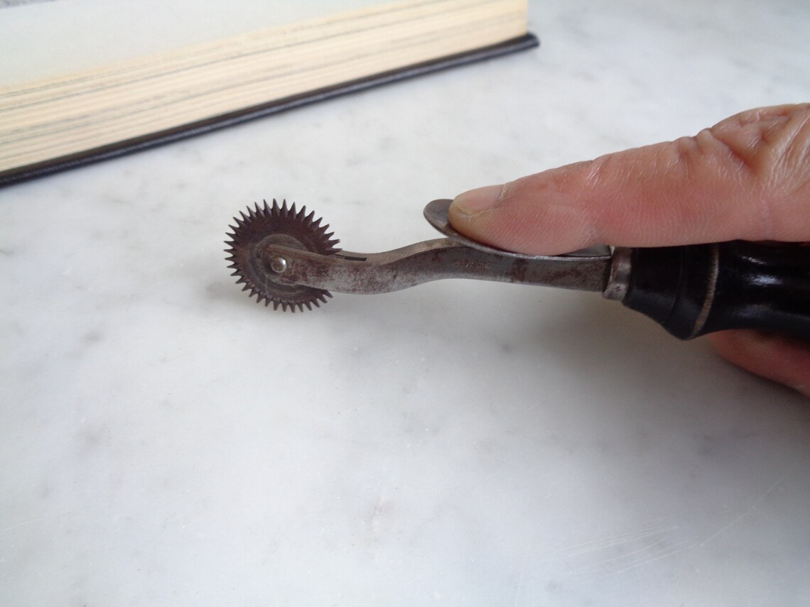 Old Sewing Wheel Black Wood and Metal Serrated Wheel for - Etsy