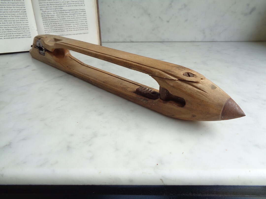 Old Weaving Shuttle, Vintage Wooden Decor, Souvenir Object, Old Craft ...