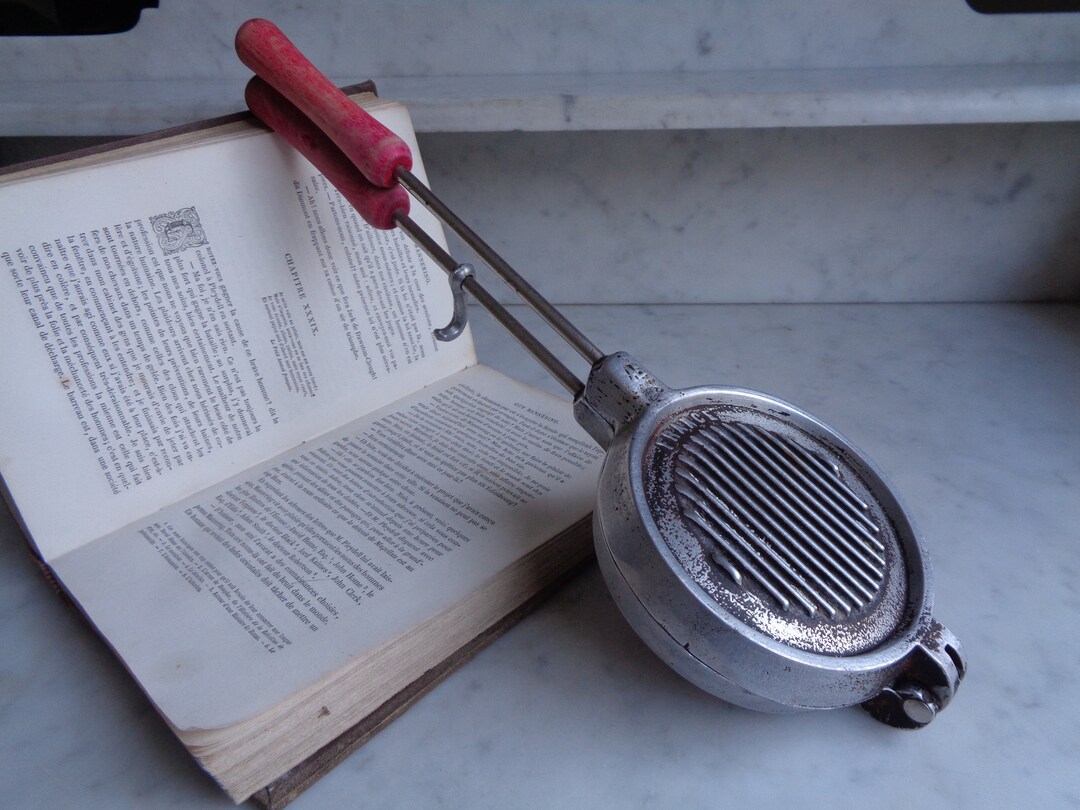 Waffle Maker, Biscuit Mold, Retro Kitchen Utensil, French Vintage - Etsy