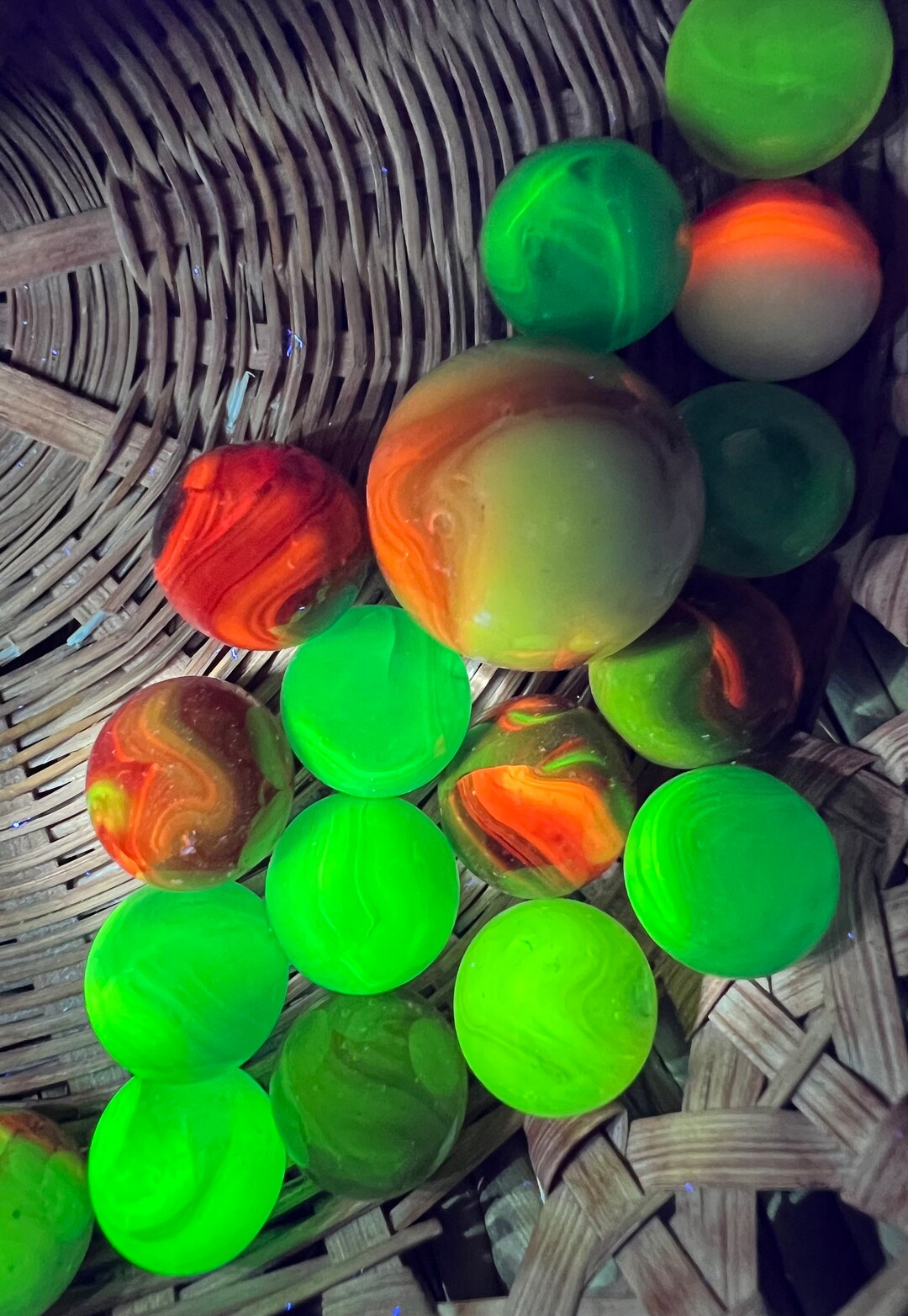 Vintage Marbles 17 Classics UV 365nm Blacklight Reactive Premium Glass ...