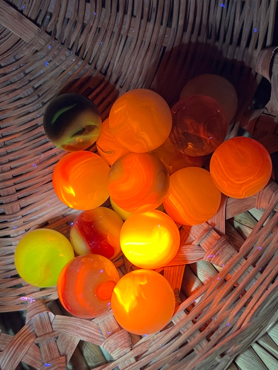 Vintage Marbles 16 Classics UV 365nm Blacklight Reactive Premium Glass ...