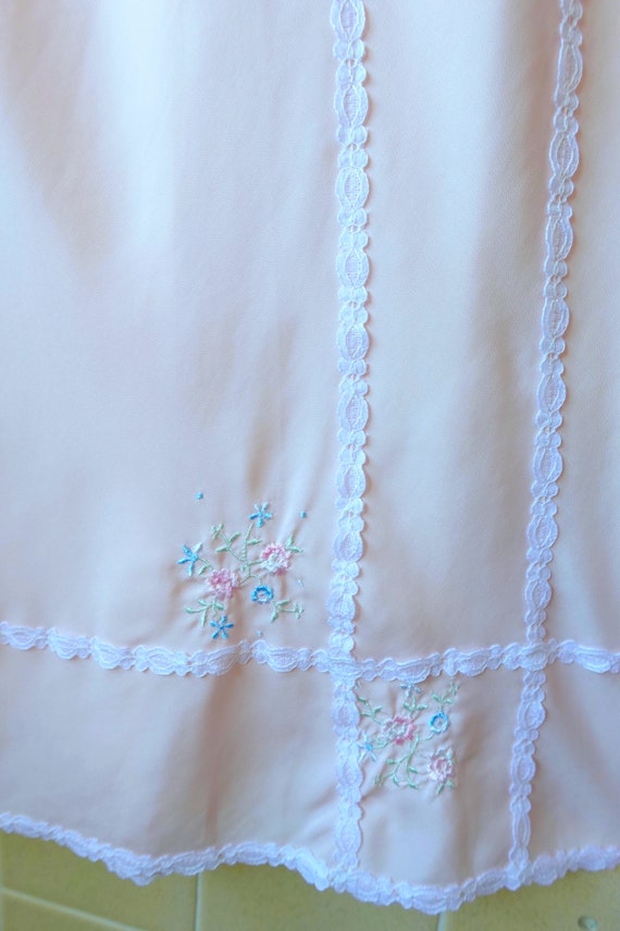 Vintage Lady Lynne Half Slip Pink Embroidered & Lace … - Gem