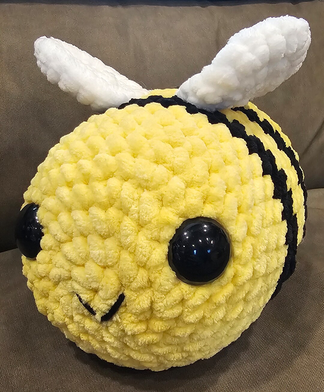 Large Bee Plushie - Crochet Bee Stuffed Animal - Etsy