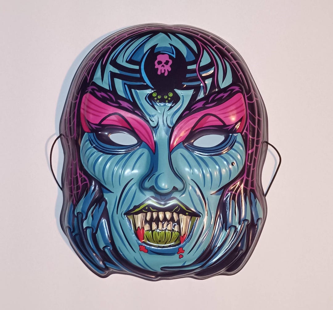 GOBLINHAUS Masks “widow” - Vintage Style Plastic Halloween Mask / Ben ...