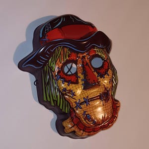 GOBLINHAUS Masks “stalker” - Vintage Style Plastic Halloween Mask / Ben ...