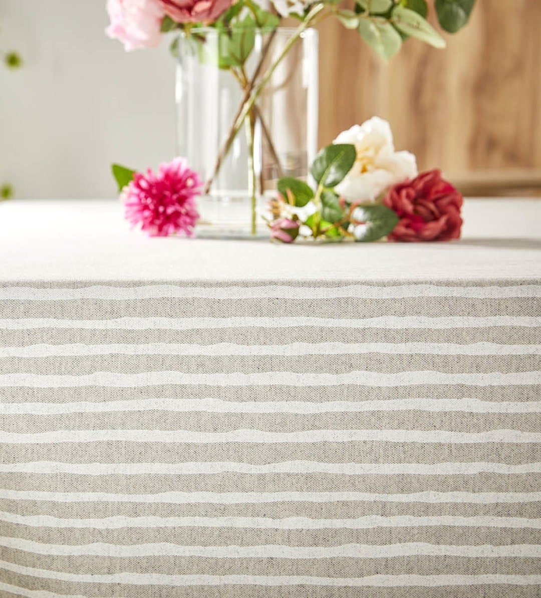 88" MISTRAL LINEN WHITE Contemporary Design Cotton Coated Round ...