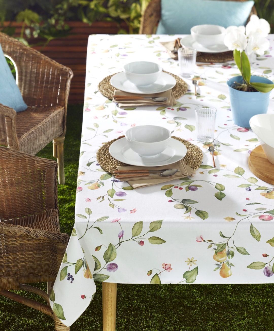 MIRABELLA Cotton Coated Rectangle Tablecloths - French Oilcloth Spill ...