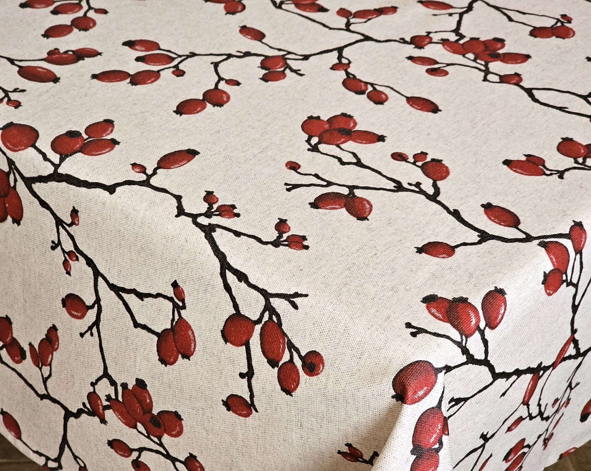 WINTERBERRY HOLLY Cotton Coated Rectangle Tablecloth - French Oilcloth ...
