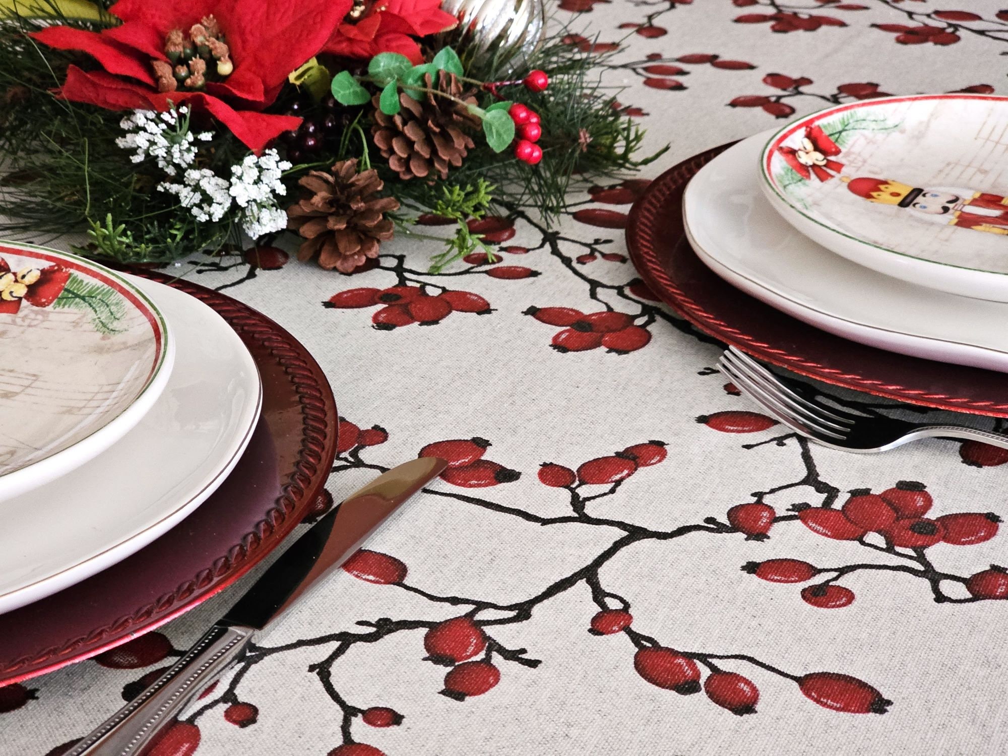WINTERBERRY HOLLY Cotton Coated Rectangle Tablecloth - French Oilcloth ...