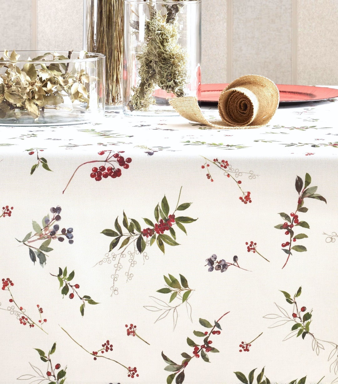 70" WILD BERRIES ALLOVER French Country Round Tablecloth - French ...