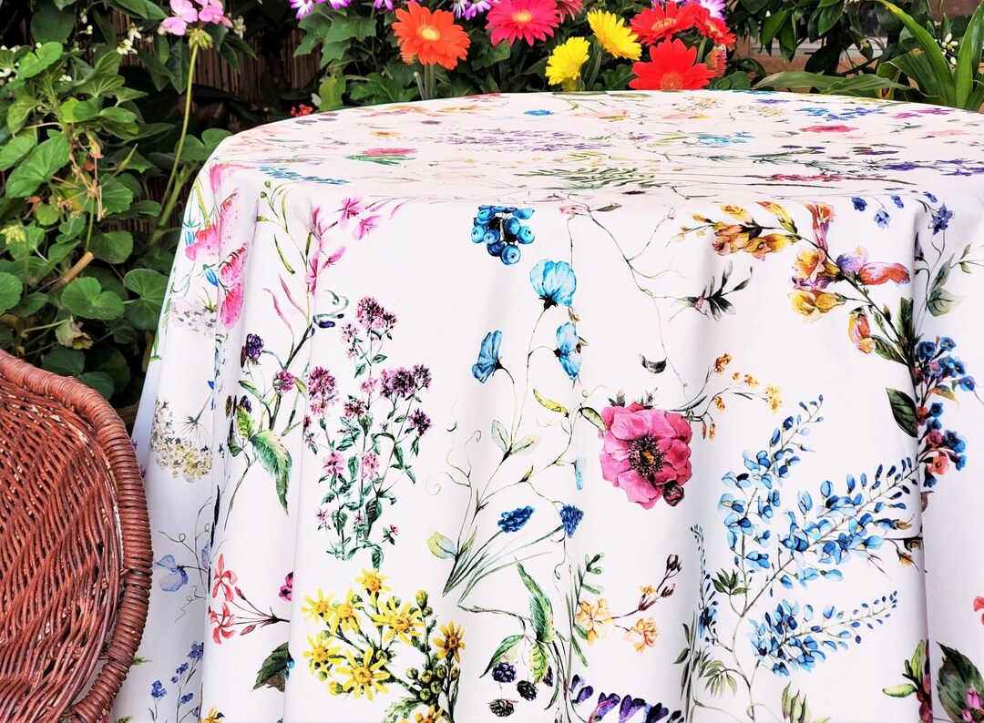 88 SYLVIE Round French Country Wildflowers Berries Table Cloths french ...